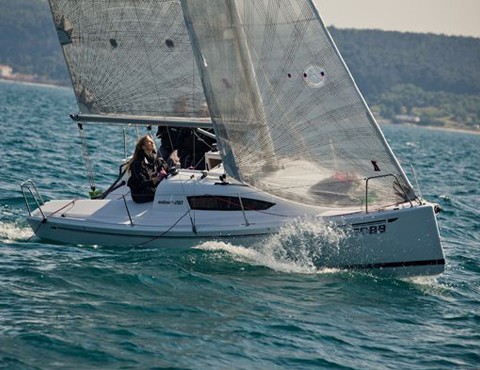 Elan 210 Performance